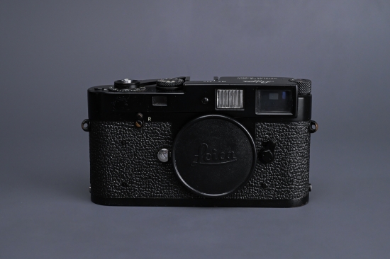 Leica M2 Original Black Paint Early (No Self Timer) - LSKamera
